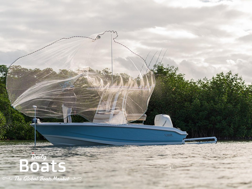 2022 Boston Whaler 220 Dauntless for sale. View price, photos and Buy ...