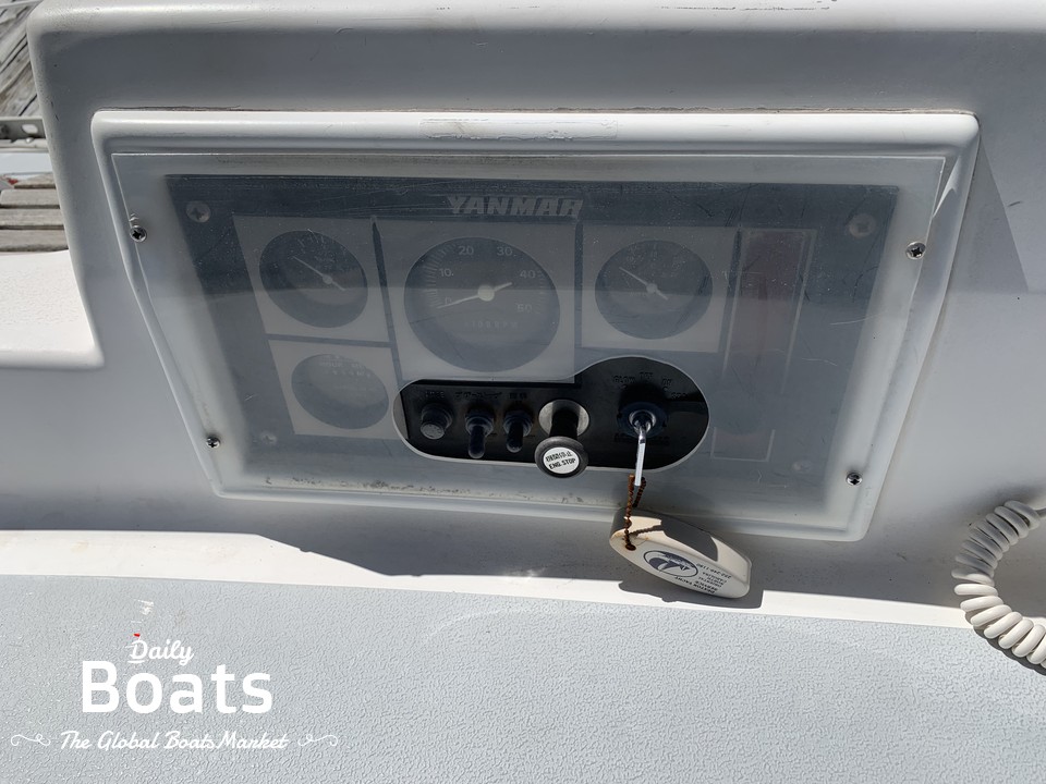 1995 Hunter 42 Passage Cc for sale. View price, photos and Buy 1995 ...