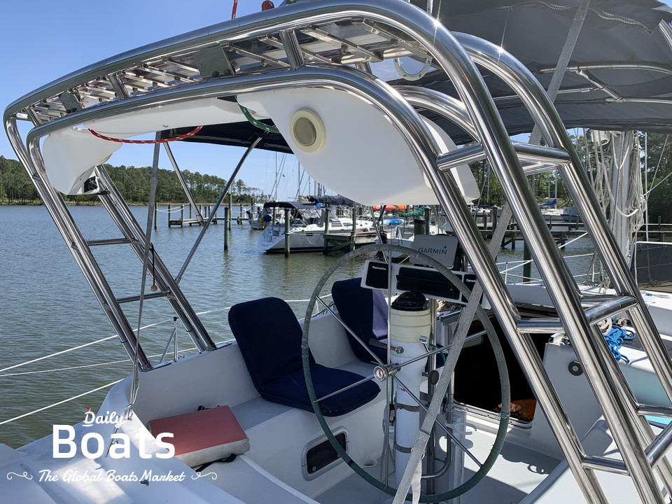 1995 Hunter 42 Passage Cc for sale. View price, photos and Buy 1995 ...