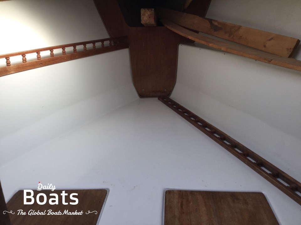 1974 Newport 27 for sale. View price, photos and Buy 1974 Newport 27 ...
