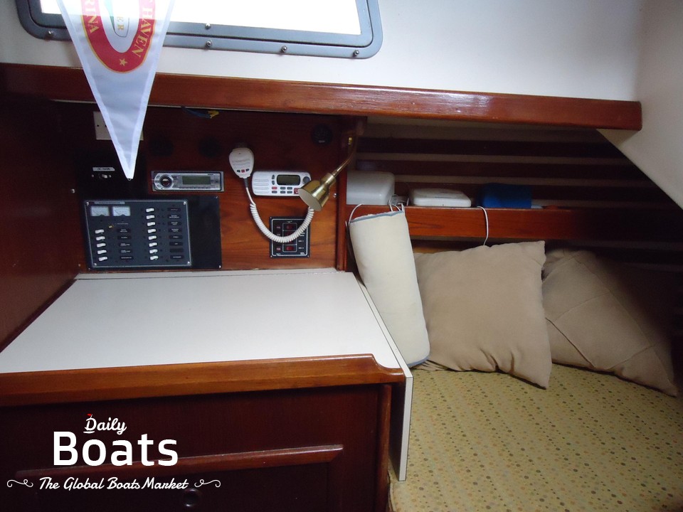 1980 Hinterhoeller Niagara 35 for sale. View price, photos and Buy 1980 ...