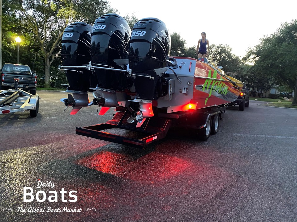 2003 Motion 35 Cat for sale. View price, photos and Buy 2003 Motion 35 ...