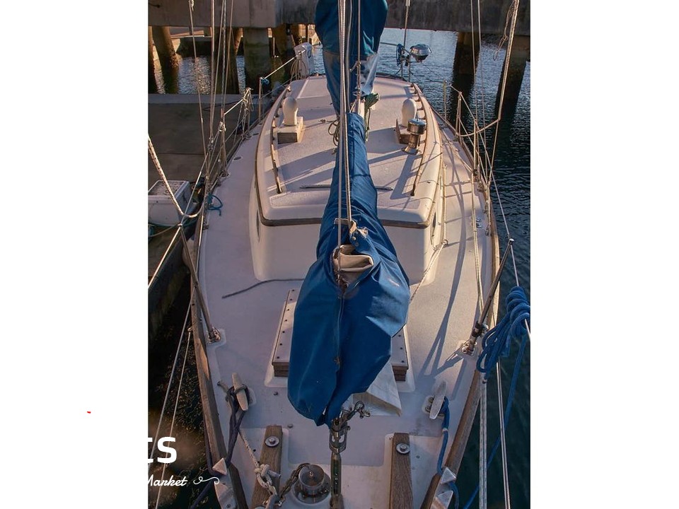 1977 Fuji 32 Cutter for sale. View price, photos and Buy 1977 Fuji 32 ...