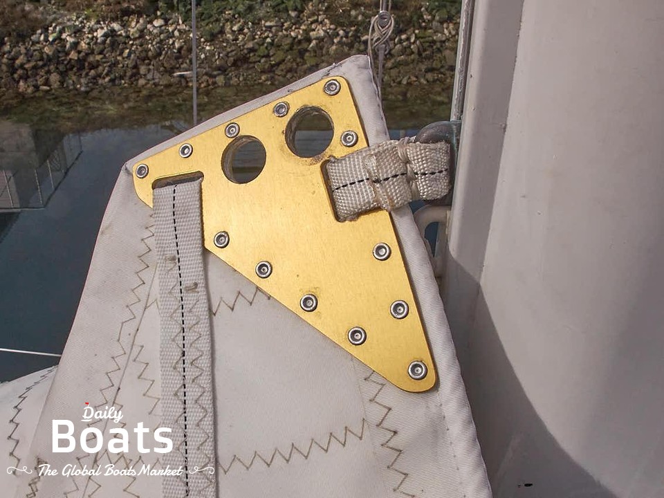 1977 Fuji 32 Cutter for sale. View price, photos and Buy 1977 Fuji 32 ...