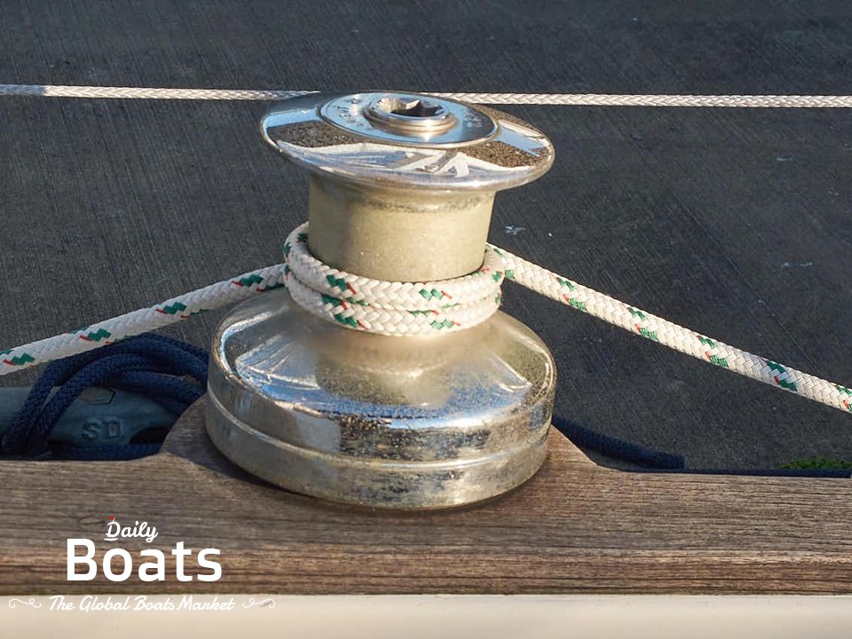 1977 Fuji 32 Cutter for sale. View price, photos and Buy 1977 Fuji 32 ...