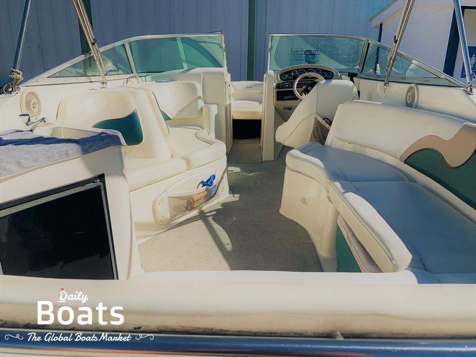 1998 Rinker Captiva 272 for sale. View price, photos and Buy 1998 ...