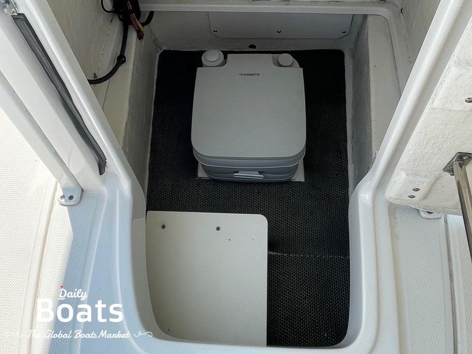 2018 Robalo 226 Cayman for sale. View price, photos and Buy 2018 Robalo ...