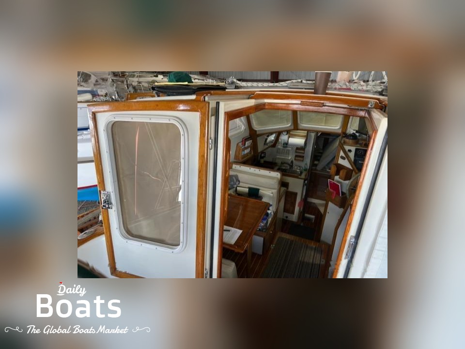 1994 Pacific Seacraft Pilothouse 32 for sale. View price, photos and ...