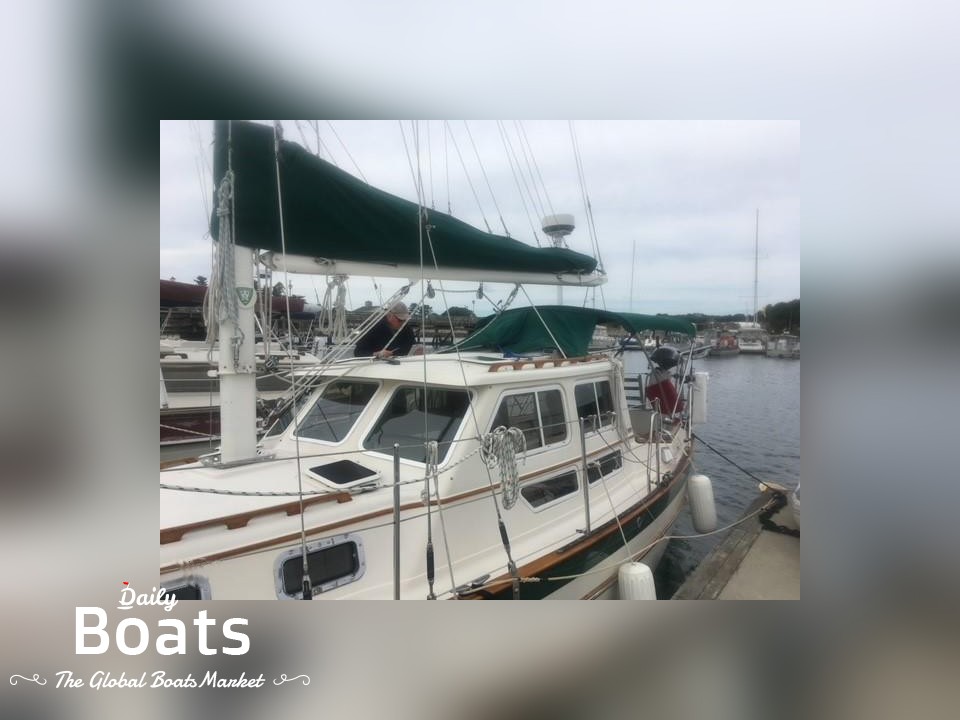 1994 Pacific Seacraft Pilothouse 32 for sale. View price, photos and ...