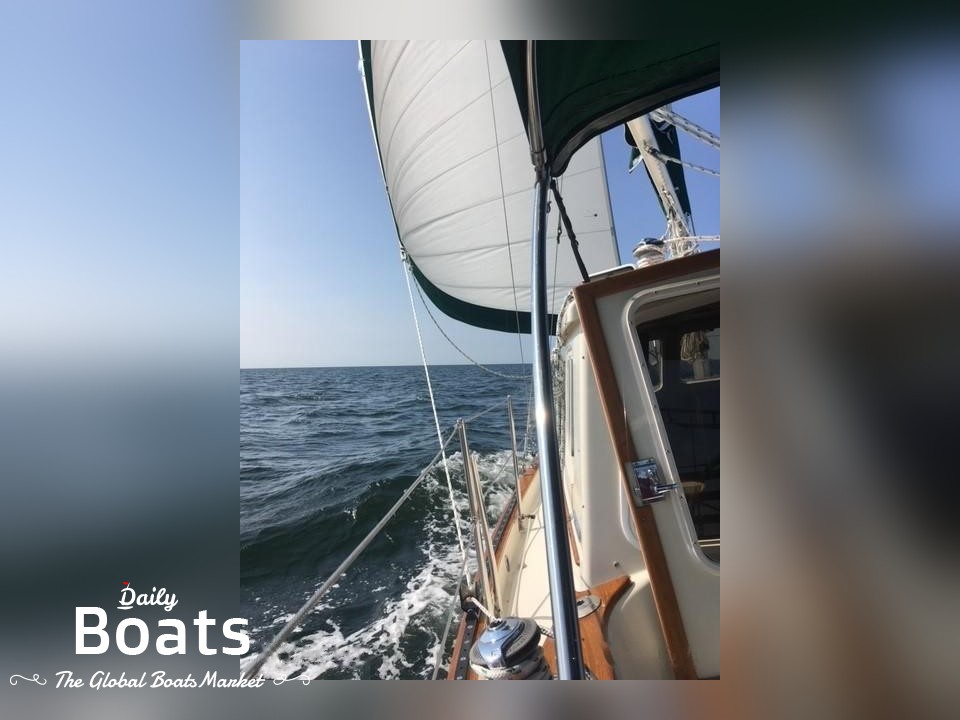 1994 Pacific Seacraft Pilothouse 32 for sale. View price, photos and ...