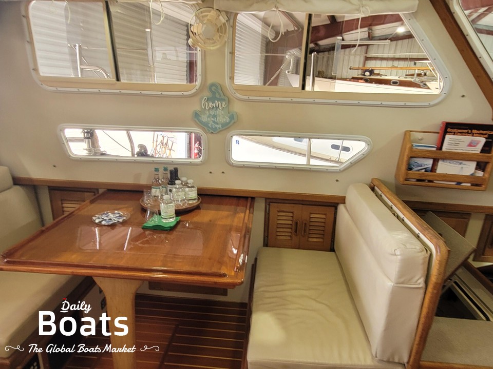 1994 Pacific Seacraft Pilothouse 32 for sale. View price, photos and ...