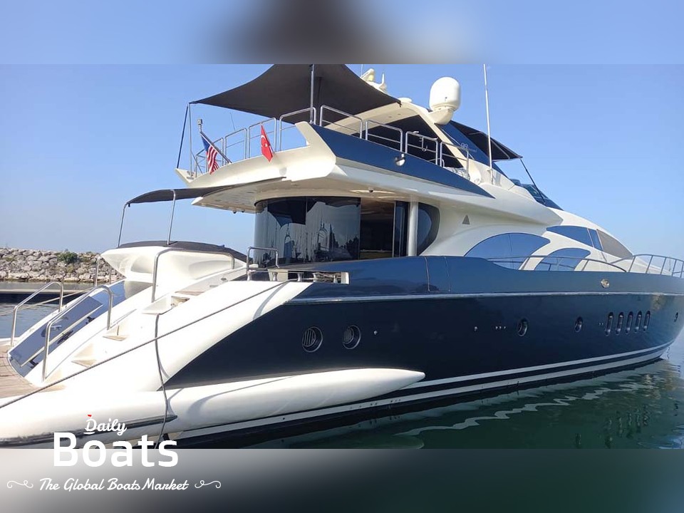 2003 Azimut 98 Leonardo for sale. View price, photos and Buy 2003 ...