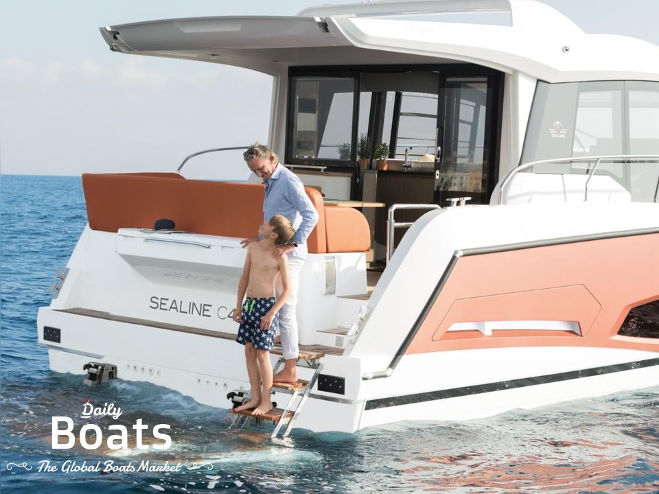 2022 Sealine C430 for sale. View price, photos and Buy 2022 Sealine ...