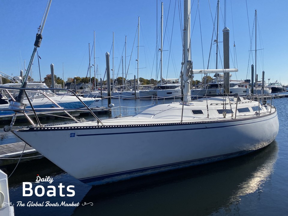 1982 Catalina 38 for sale. View price, photos and Buy 1982 Catalina 38 ...