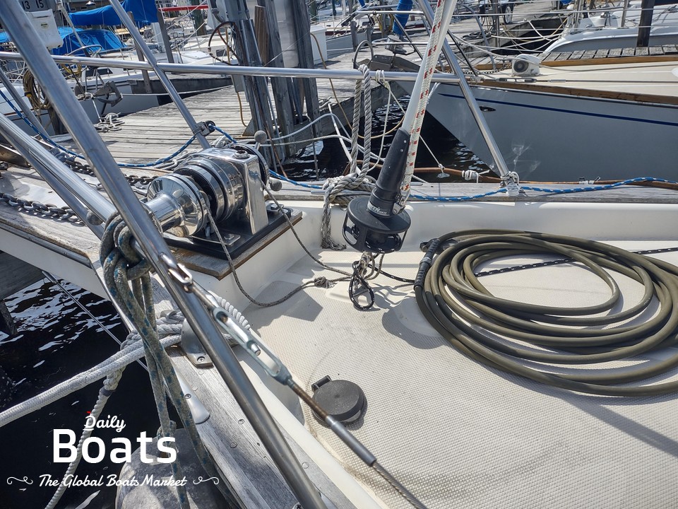 1989 Island Packet 35 for sale. View price, photos and Buy 1989 Island ...