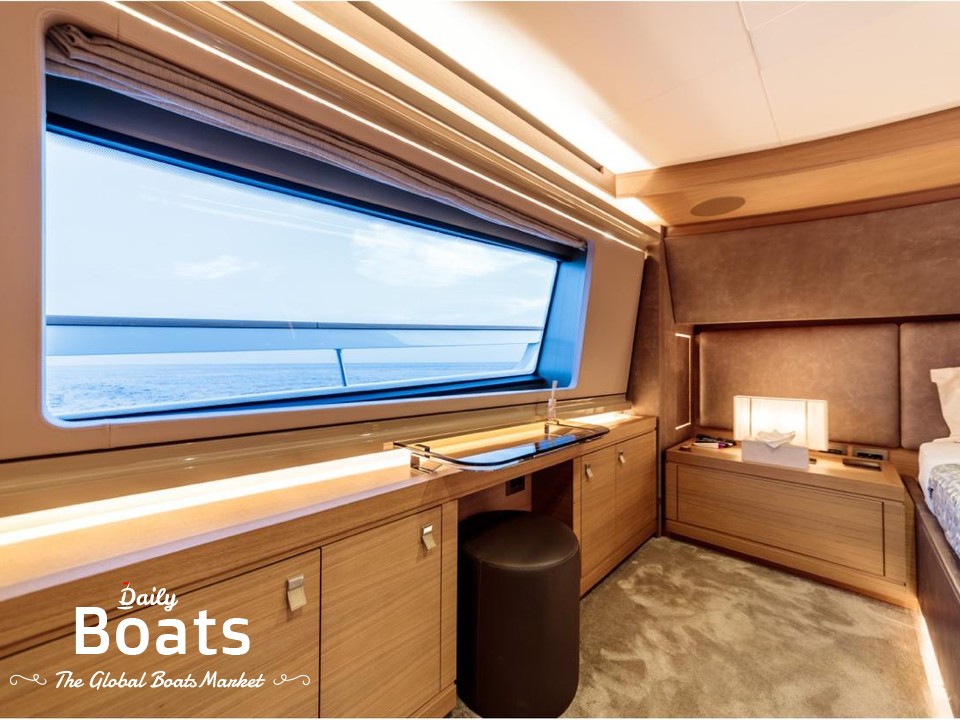 2016 Custom Line Navetta 28 for sale. View price, photos and Buy 2016 ...