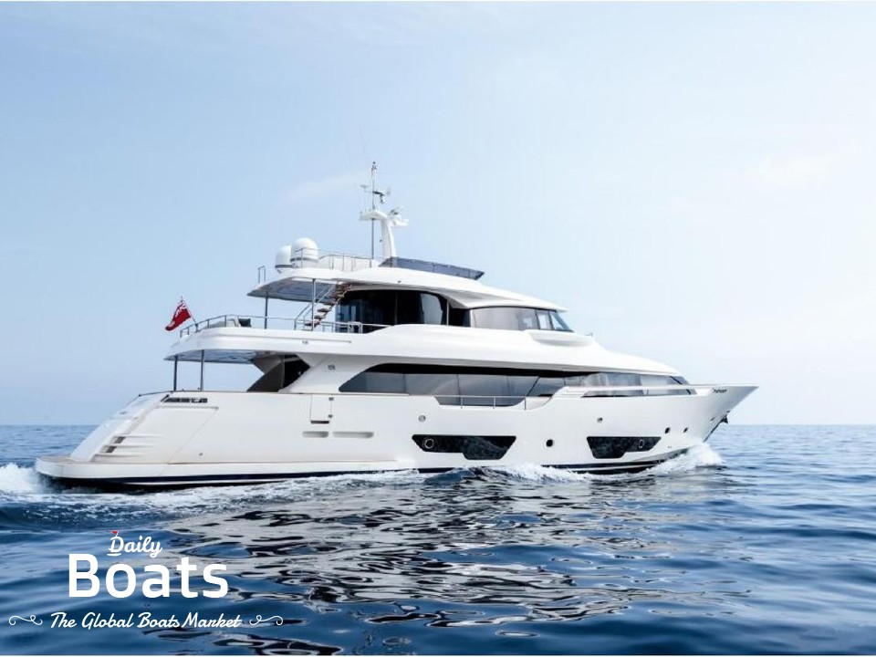 2016 Custom Line Navetta 28 for sale. View price, photos and Buy 2016 ...