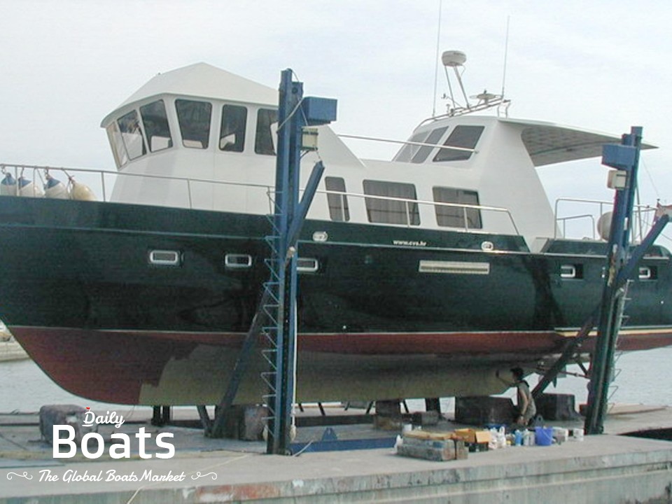 Cruising boats Custom steel yacht for sale - Daily Boats