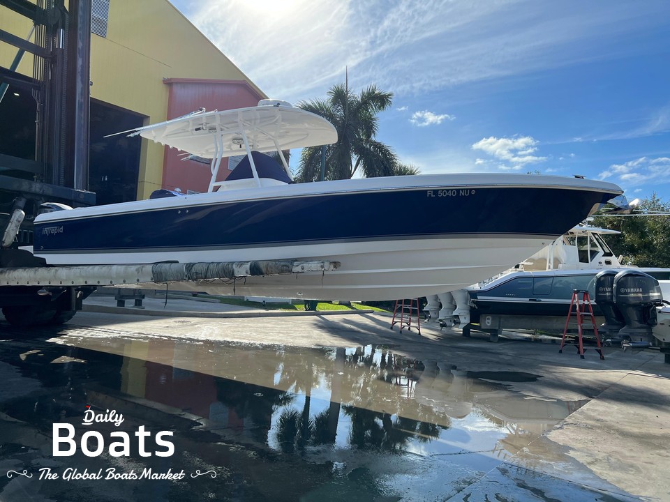 2008 Intrepid 323 Cc for sale. View price, photos and Buy 2008 Intrepid ...