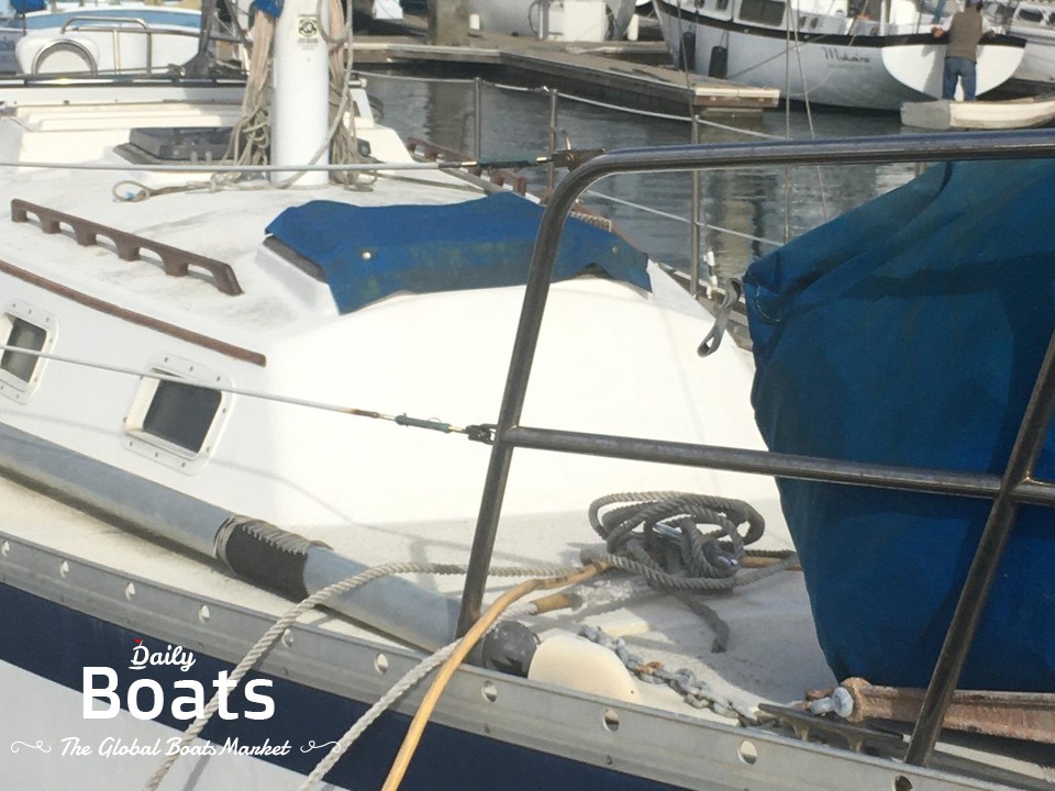 1981 Sloop Endeavor 32 for sale. View price, photos and Buy 1981 Sloop ...