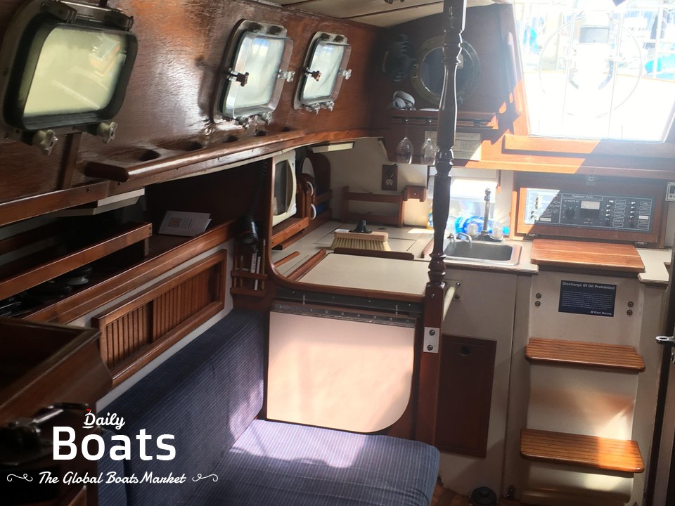 1981 Sloop Endeavor 32 for sale. View price, photos and Buy 1981 Sloop ...