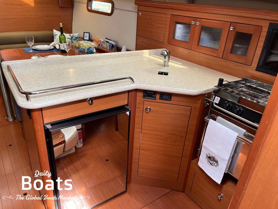 2011 Hunter 36E for sale. View price, photos and Buy 2011 Hunter 36E ...