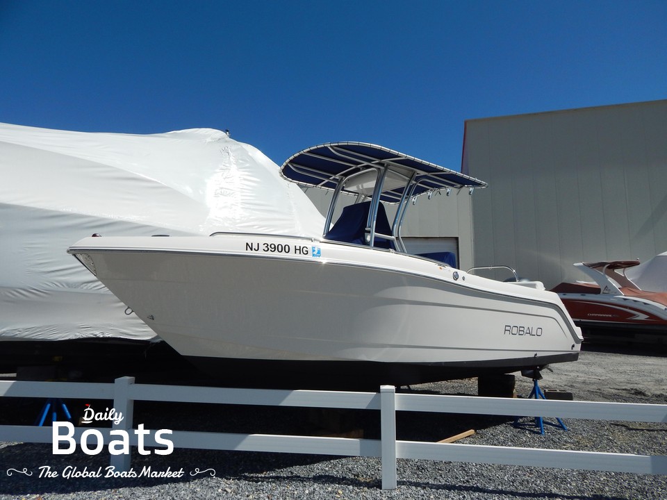 2015 Robalo R222 Center Console for sale. View price, photos and Buy ...