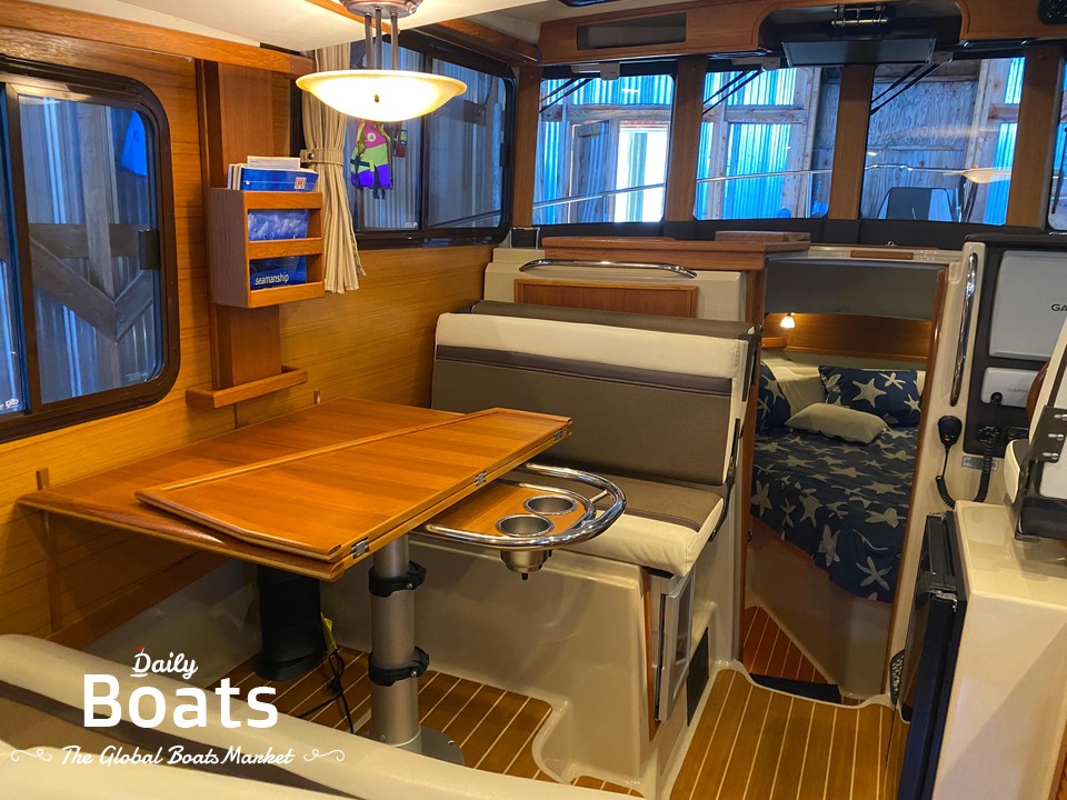 2015 Ranger Tugs R31 for sale. View price, photos and Buy 2015 Ranger ...