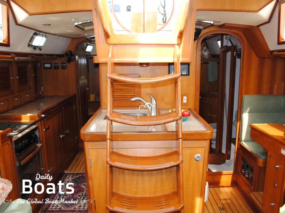 2008 Hylas 46 Center Cockpit Cutter for sale. View price, photos and ...