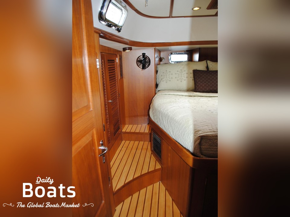 2008 Hylas 46 Center Cockpit Cutter for sale. View price, photos and ...