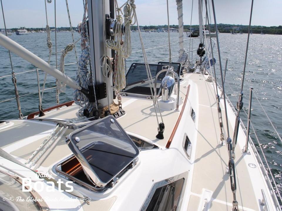 2008 Hylas 46 Center Cockpit Cutter for sale. View price, photos and ...