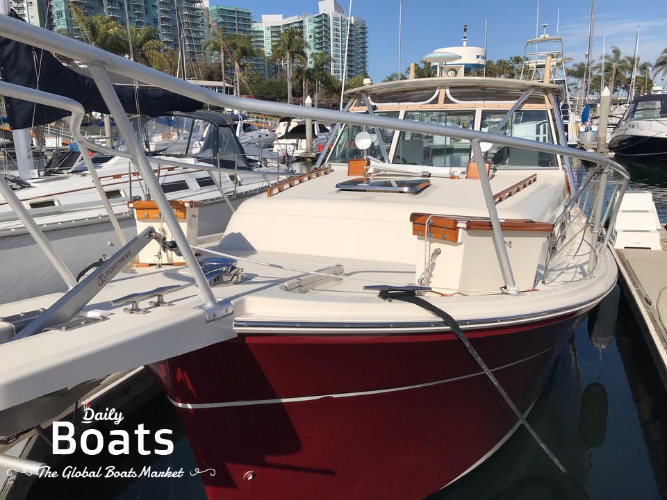 2001 Mainship Pilot 30 for sale. View price, photos and Buy 2001 ...