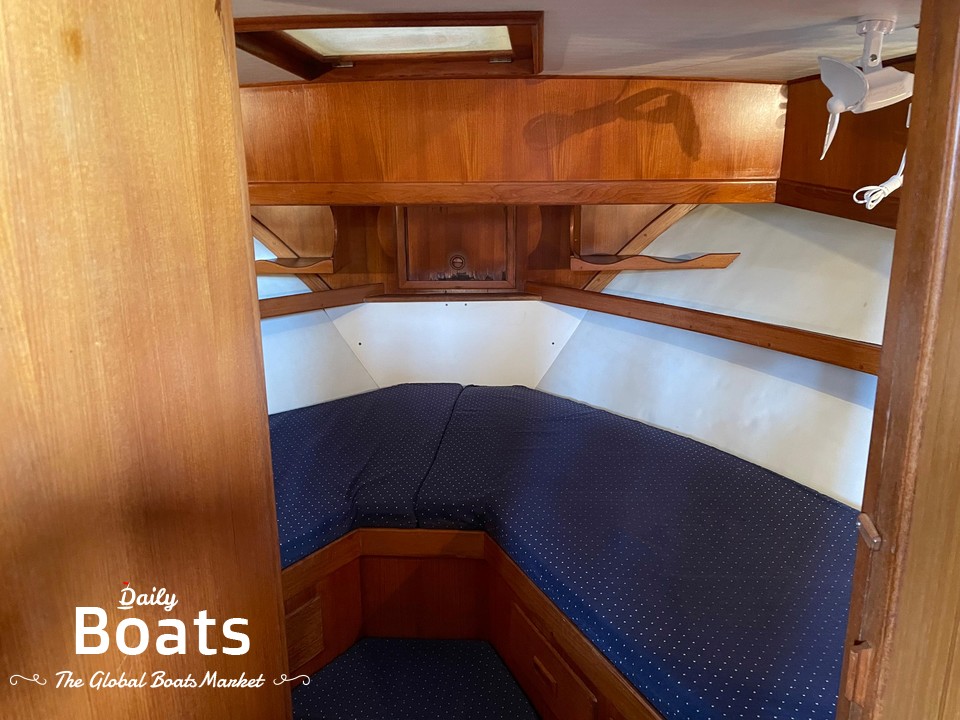 1989 Albin 36 Trawler for sale. View price, photos and Buy 1989 Albin ...