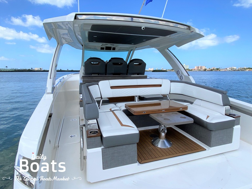 2021 Tiara Yachts 38 Ls for sale. View price, photos and Buy 2021 Tiara ...