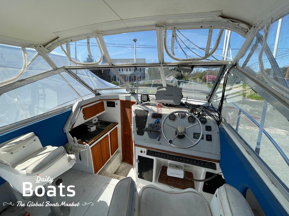 1984 Phoenix Express Cruiser for sale. View price, photos and Buy 1984 ...