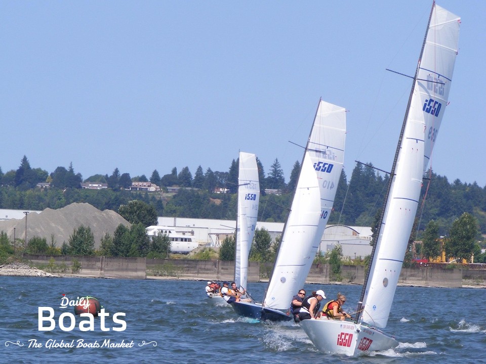 2011 International I550 for sale. View price, photos and Buy 2011 ...