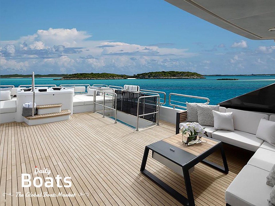 2022 Ocean Alexander 32 Legend for sale. View price, photos and Buy ...