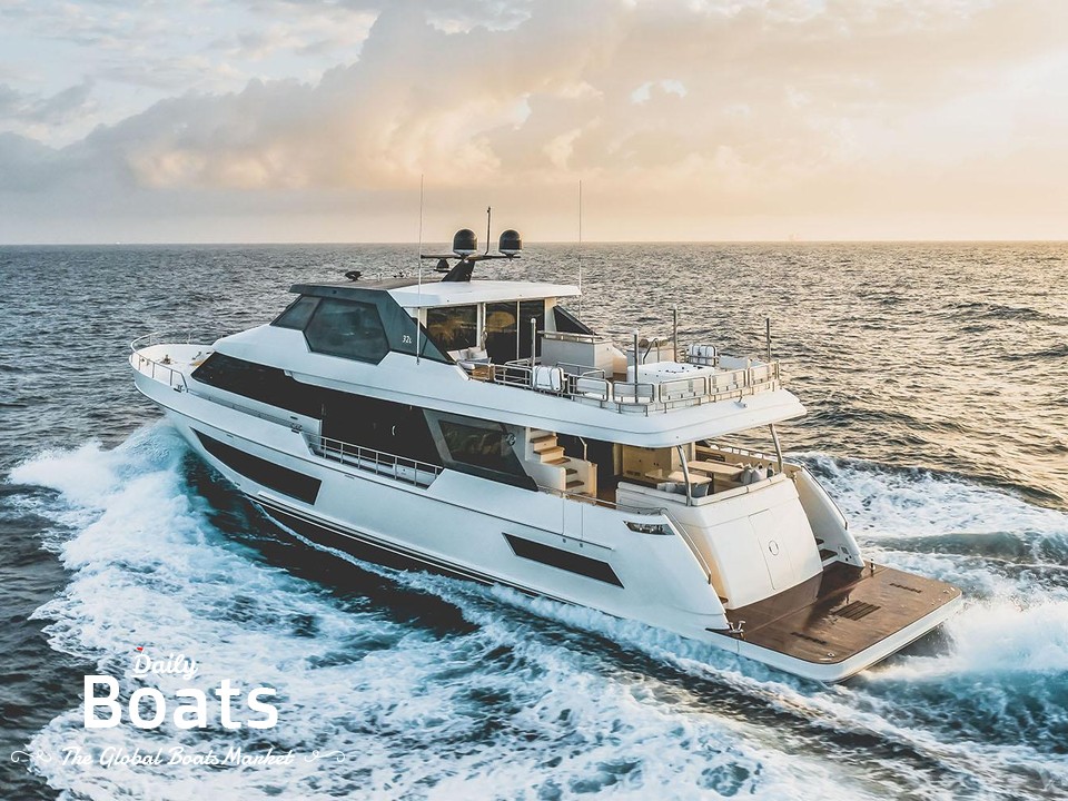 2022 Ocean Alexander 32 Legend for sale. View price, photos and Buy ...