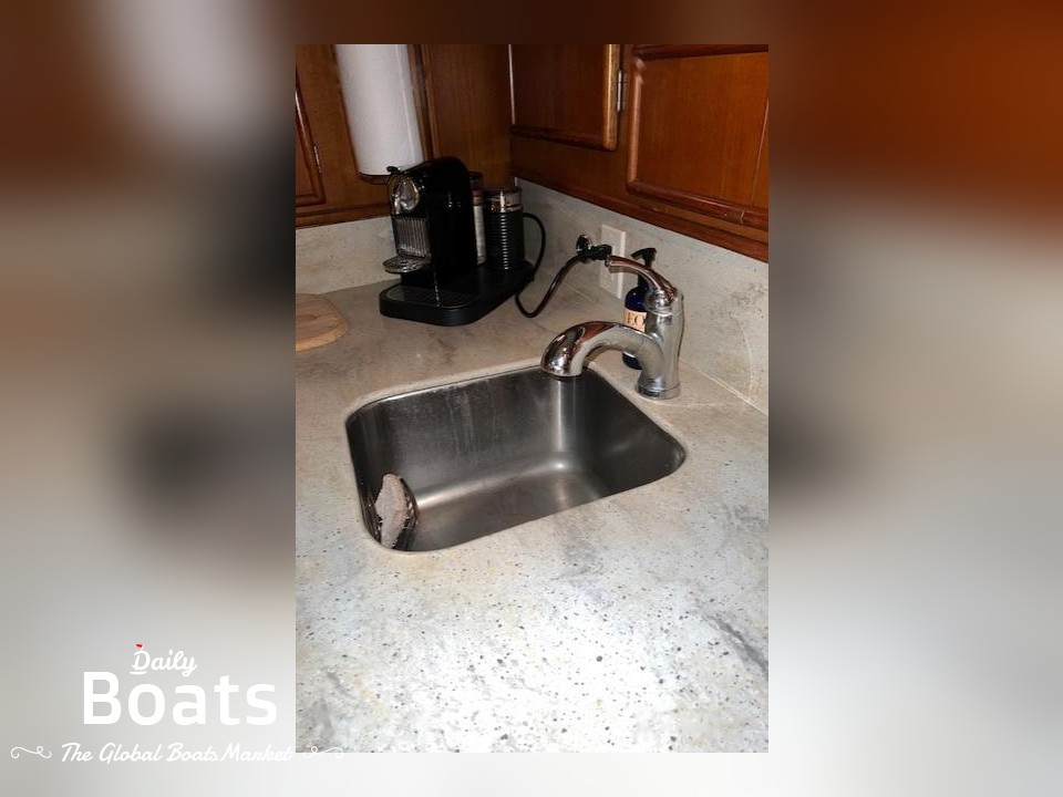 1989 Post 43 Convertible for sale. View price, photos and Buy 1989 Post ...