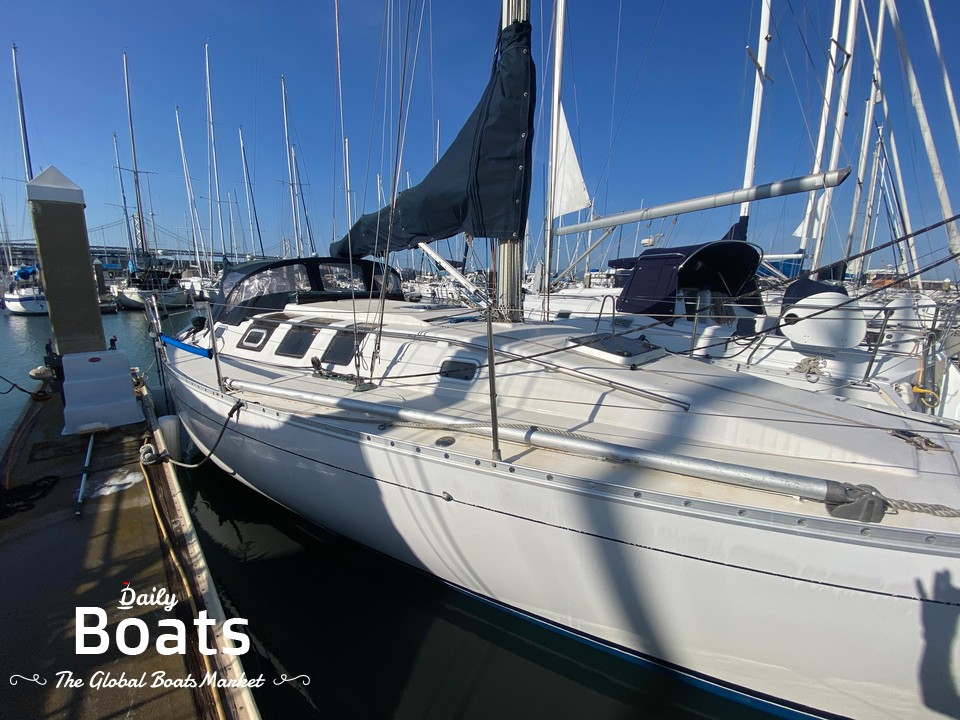 1989 Beneteau 35 S5 for sale. View price, photos and Buy 1989 Beneteau ...