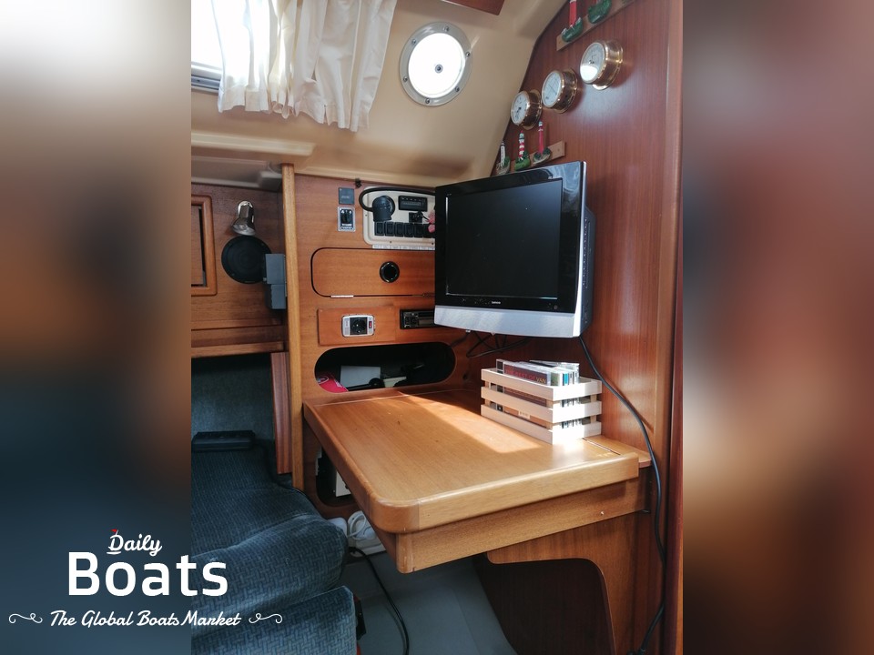 1991 Dehler 31 for sale. View price, photos and Buy 1991 Dehler 31 #327750