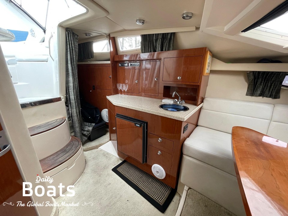 2005 Regal Commodore 3060 for sale. View price, photos and Buy 2005 ...