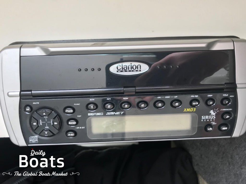 2003 Sea Ray 240 Sundeck for sale. View price, photos and Buy 2003 Sea ...