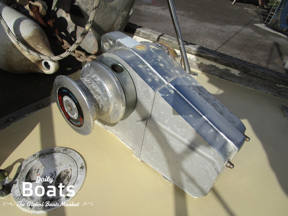 1988 Custom Sea Trader 41 for sale. View price, photos and Buy 1988 ...