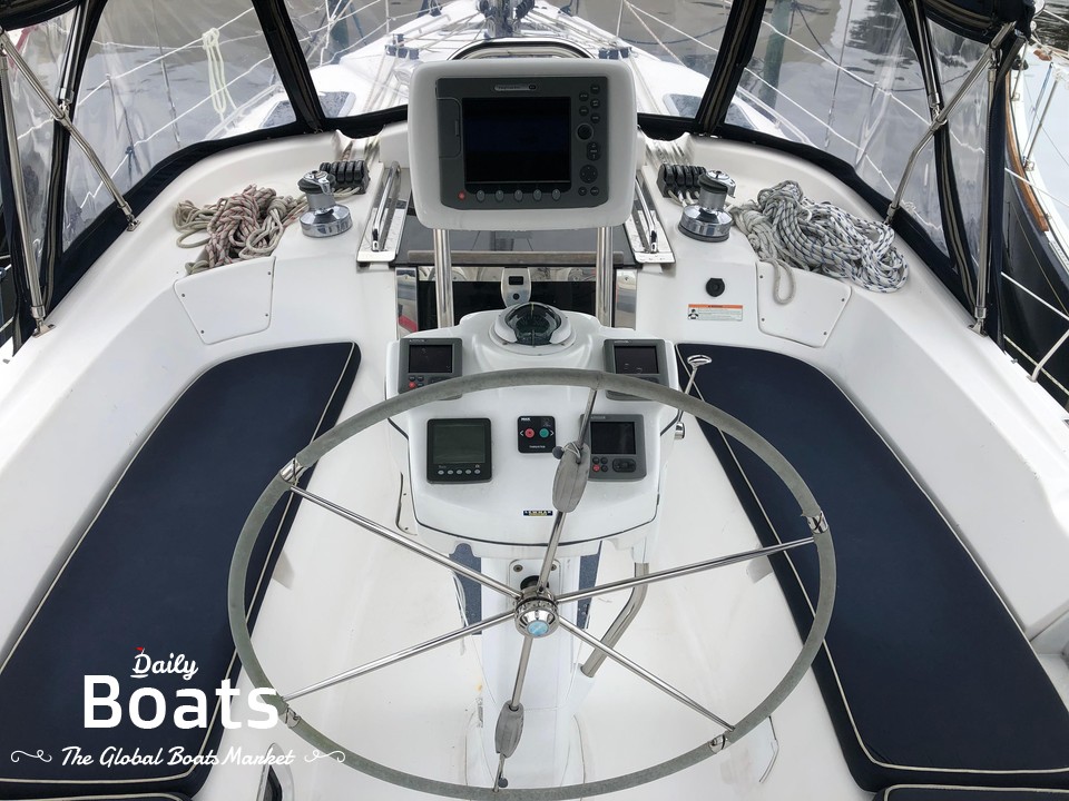 2010 Hunter 50 Center Cockpit for sale. View price, photos and Buy 2010 ...