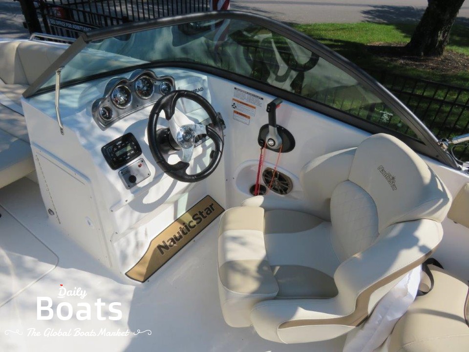 2021 NauticStar 203Dc Sport Deck for sale. View price, photos and Buy ...