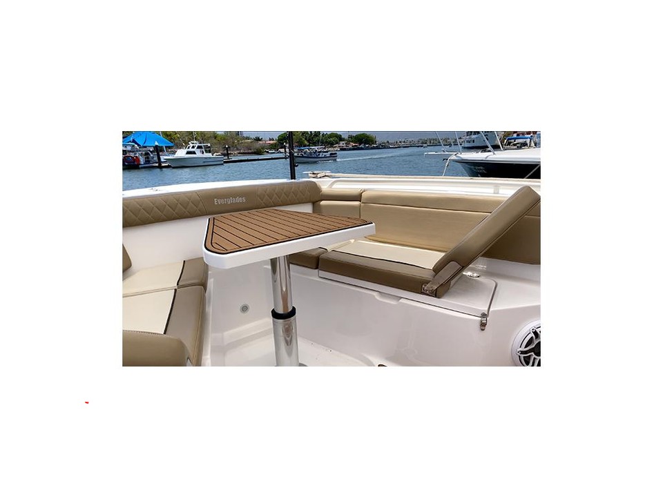 2021 Everglades 395 Cc for sale. View price, photos and Buy 2021 ...