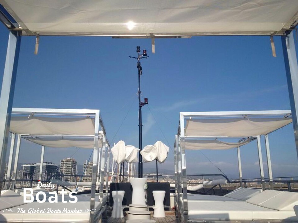1992 Commercial Catamaran Boat Vip Club for sale. View price, photos ...