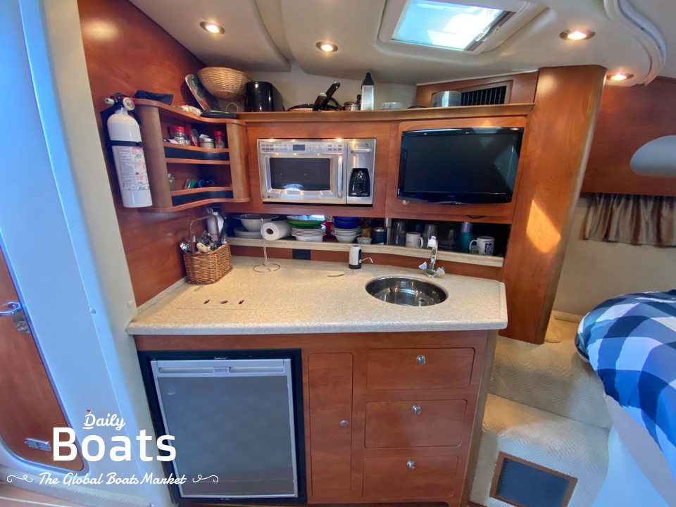 2008 Rinker 350 Express Cruiser for sale. View price, photos and Buy ...