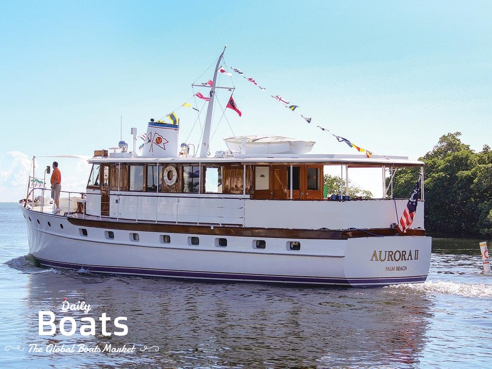 Pilothouse boats Trumpy for sale - Daily Boats